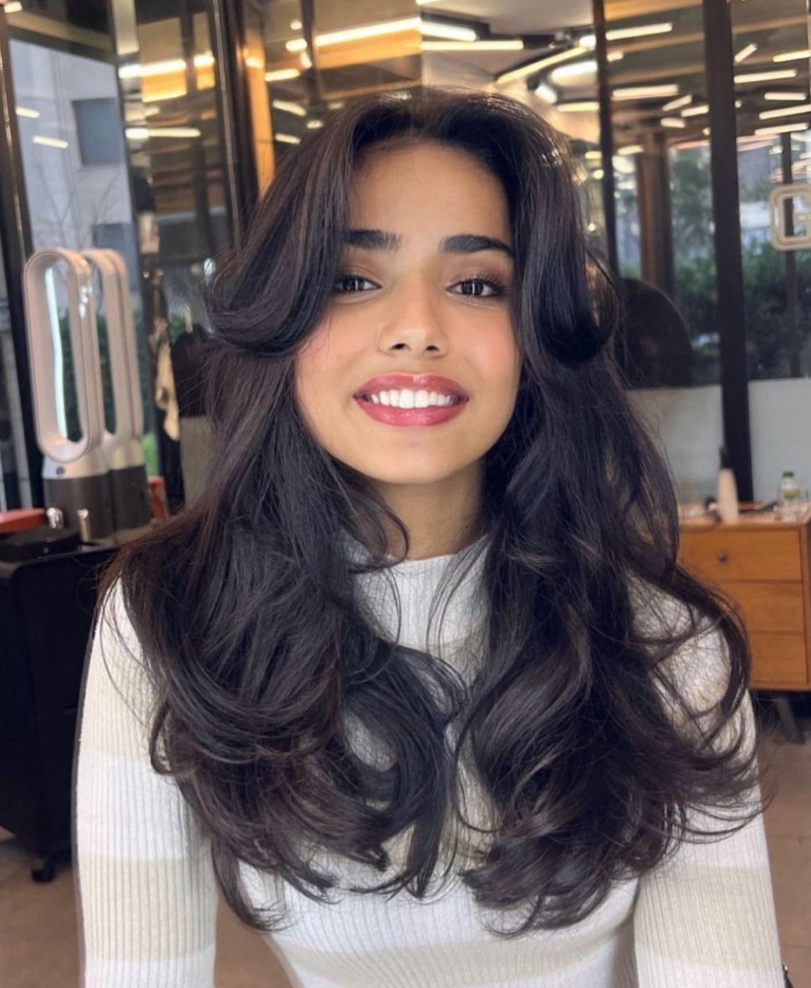 30 wunderschöne "Butterfly Haircut" Ideen für 2025